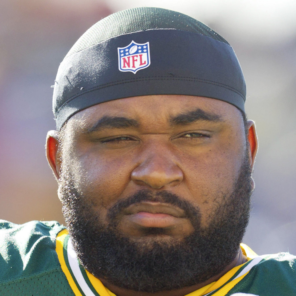 Ryan Pickett Seeking Contract