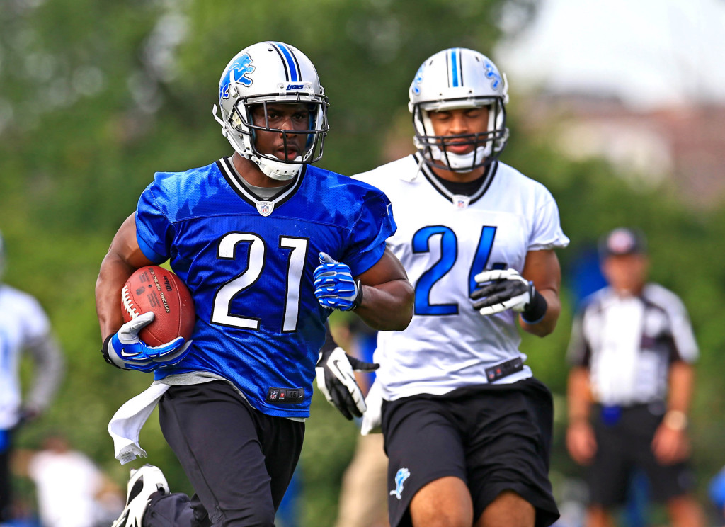 Falcons Cut 10 Players