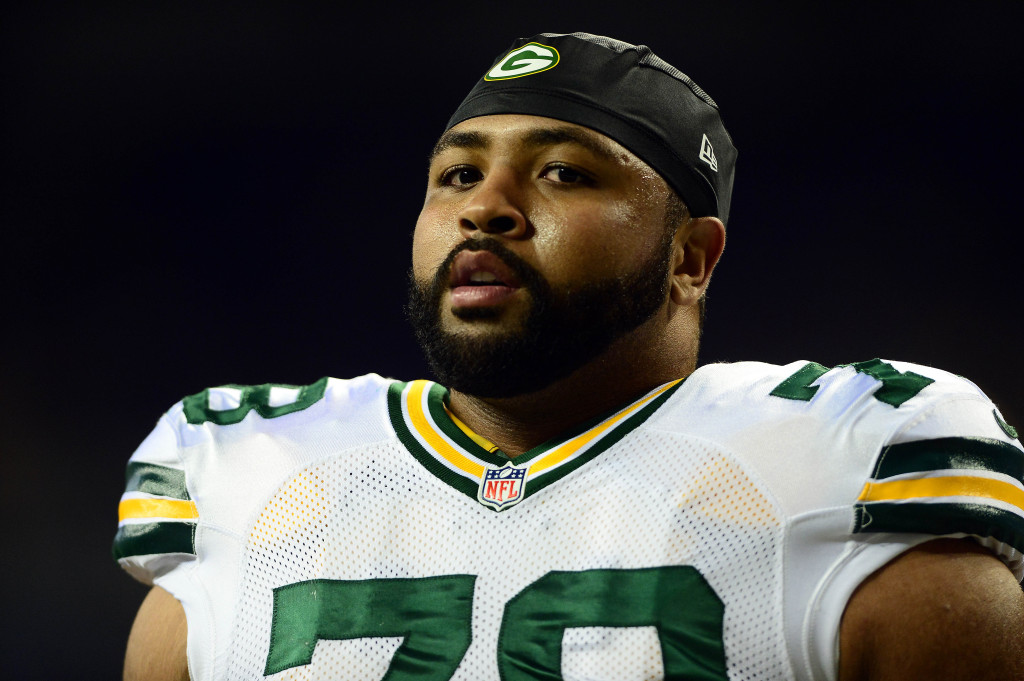 Packers Waive Derek Sherrod