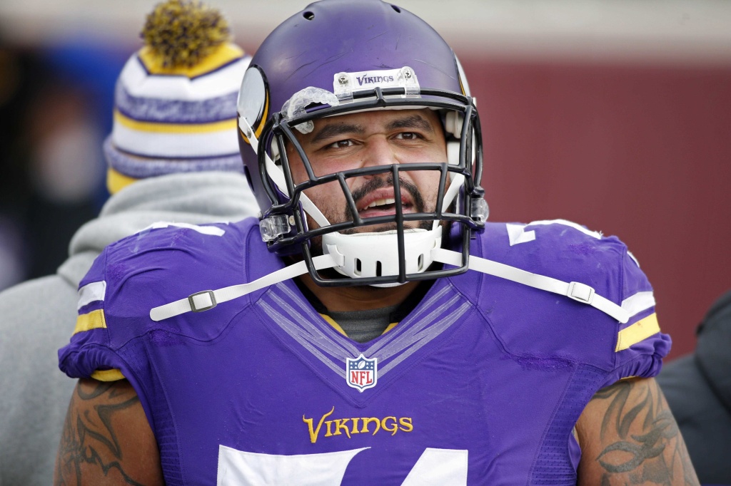 Vikings Release Charlie Johnson
