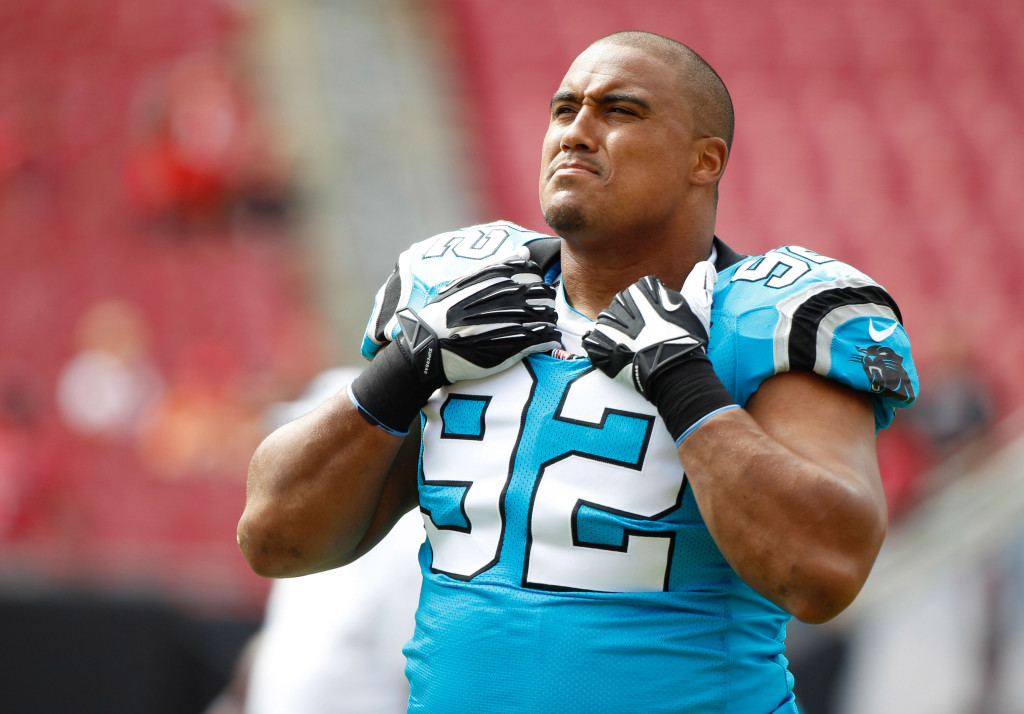 Panthers Re-Sign Dwan Edwards