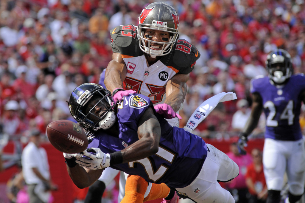 Titans To Meet With Lardarius Webb
