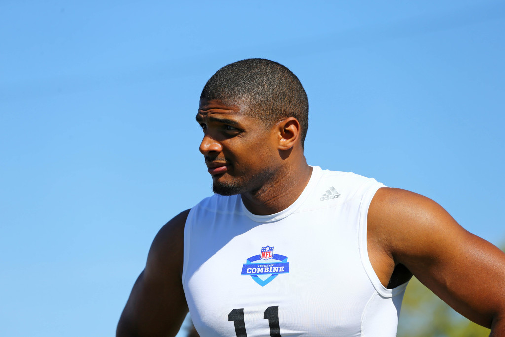 Extra Points: Battle, Sam, Bills, Browns