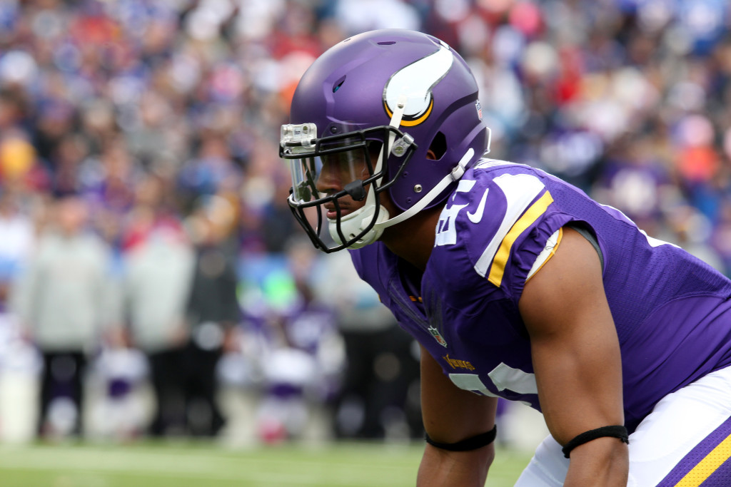 Jaguars To Sign Josh Robinson