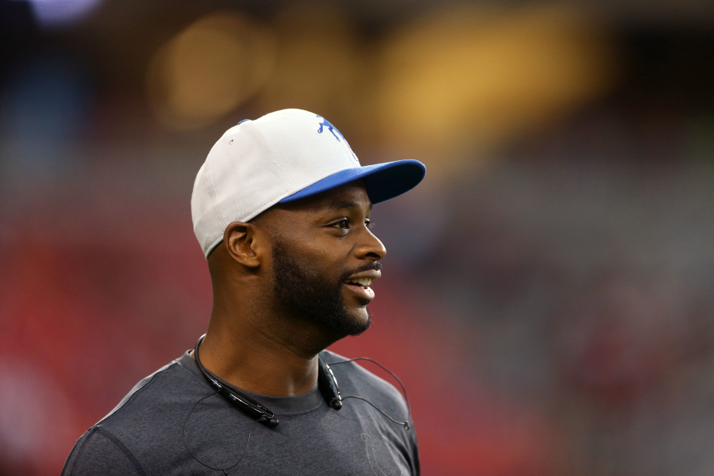 East Notes: Wayne, Brown, Tebow