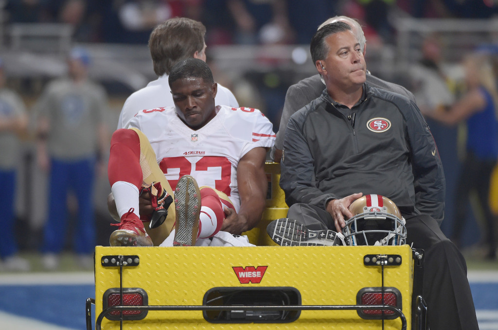 Reggie Bush Says He'll Continue Playing In 2016
