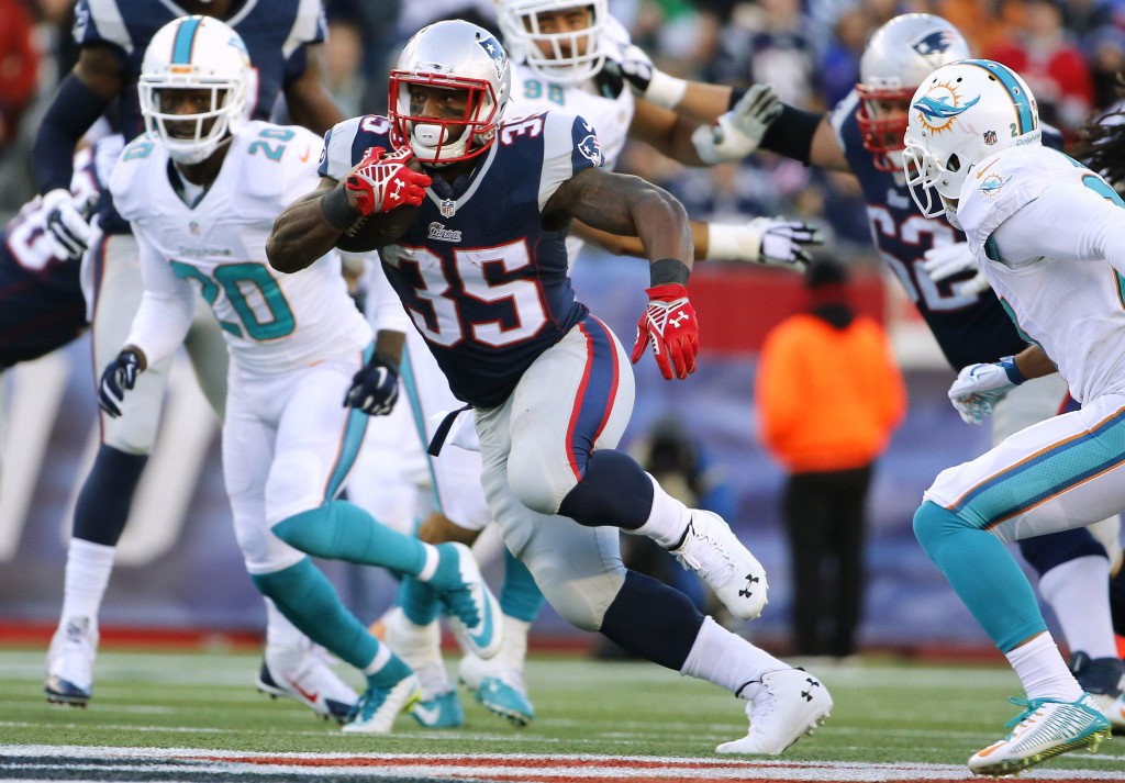 Jaguars Sign Jonas Gray