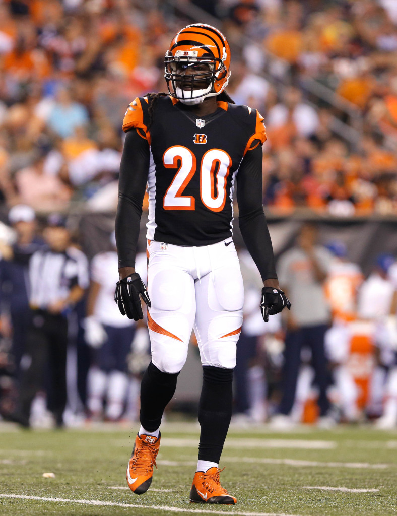 Reggie Nelson Visiting Raiders