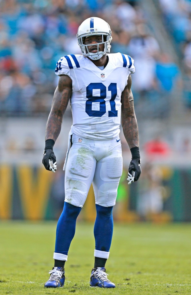 Titans Host Andre Johnson On Visit