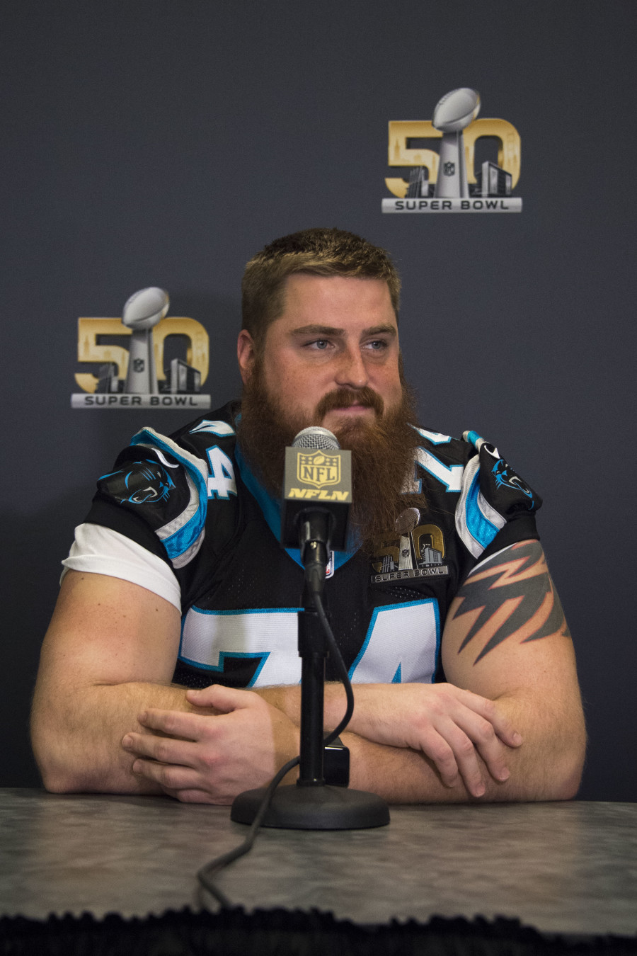 Panthers To Use Second-Round Tender On Mike Remmers