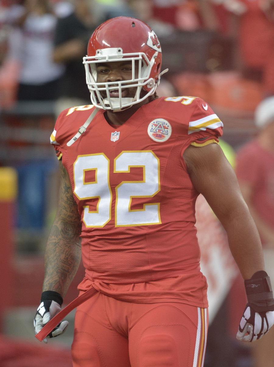 Dontari Poe To Visit Dolphins
