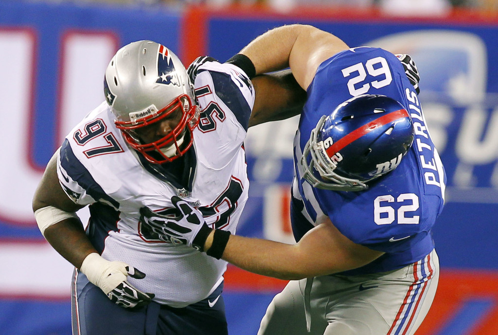 Former Patriots Defensive Tackle Ron Brace Dies