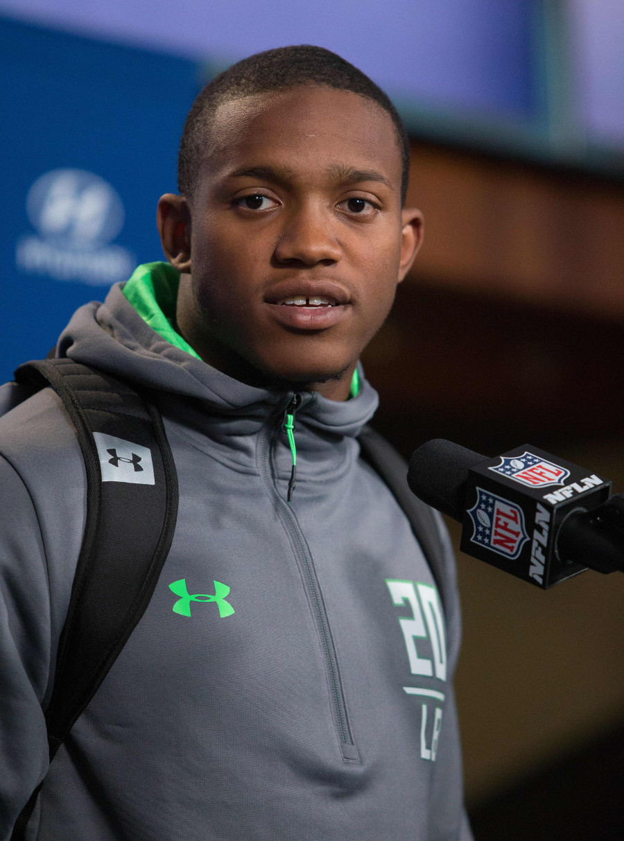 Jets Sign Darron Lee