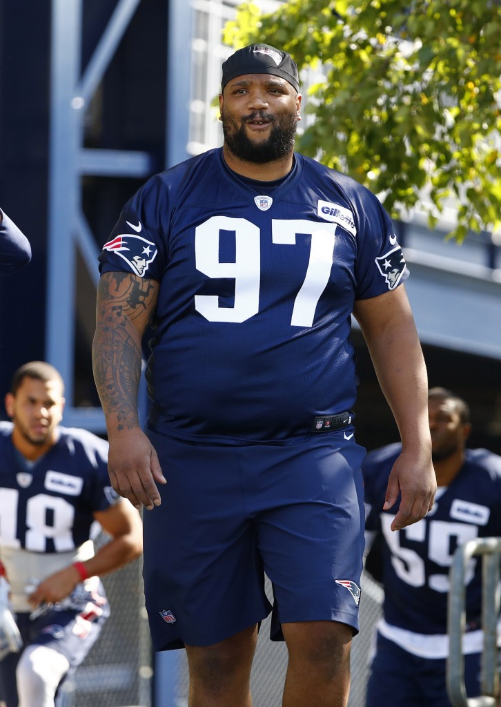 Patriots Reinstate Alan Branch