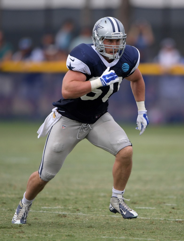 Cowboys' Sean Lee Leaning Towards Return
