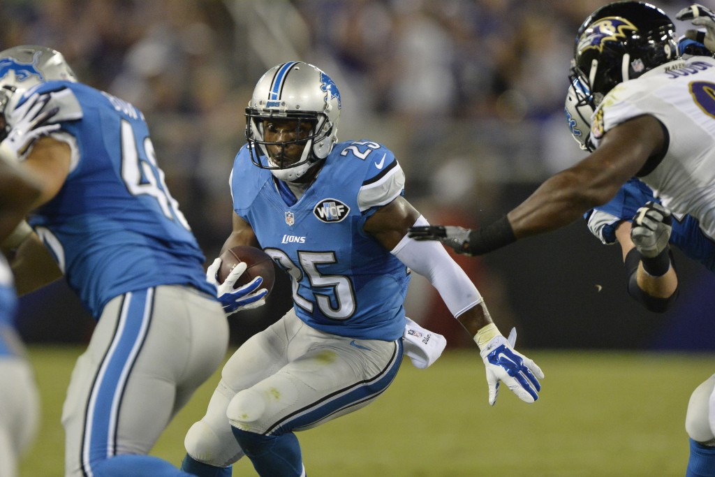 Raiders Cut RB Theo Riddick
