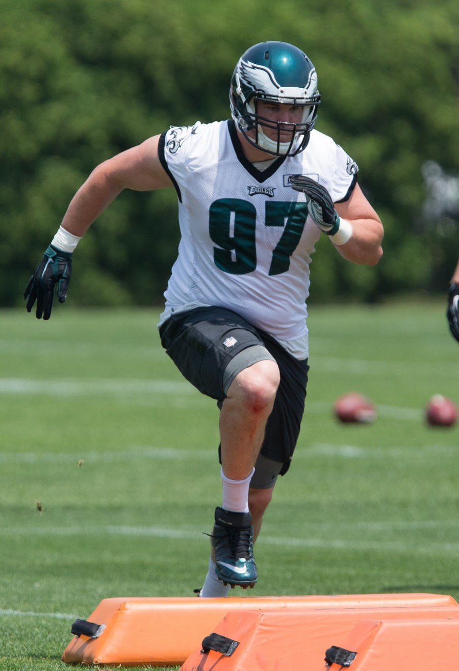 49ers Claim Taylor Hart From Eagles, Waive L.J. McCray