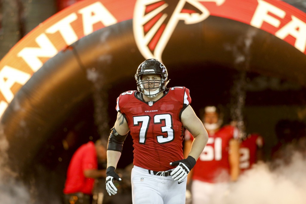 Texans, Vikes Interested In Ryan Schraeder