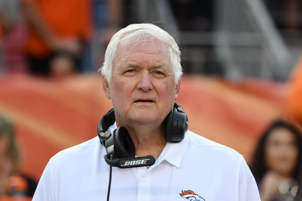 Wade Phillips' Contract Set To Expire