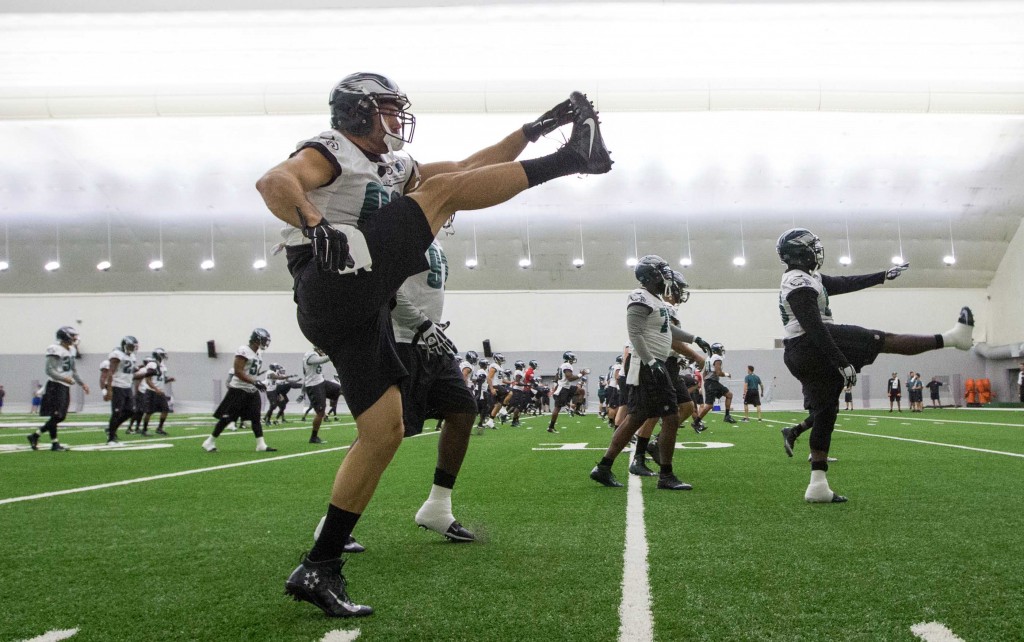 Connor Barwin To Visit Rams