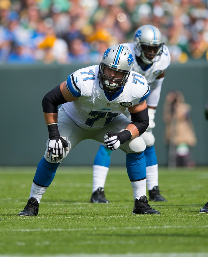 Vikings To Sign Riley Reiff