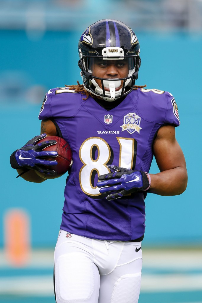 Panthers Sign Kaelin Clay