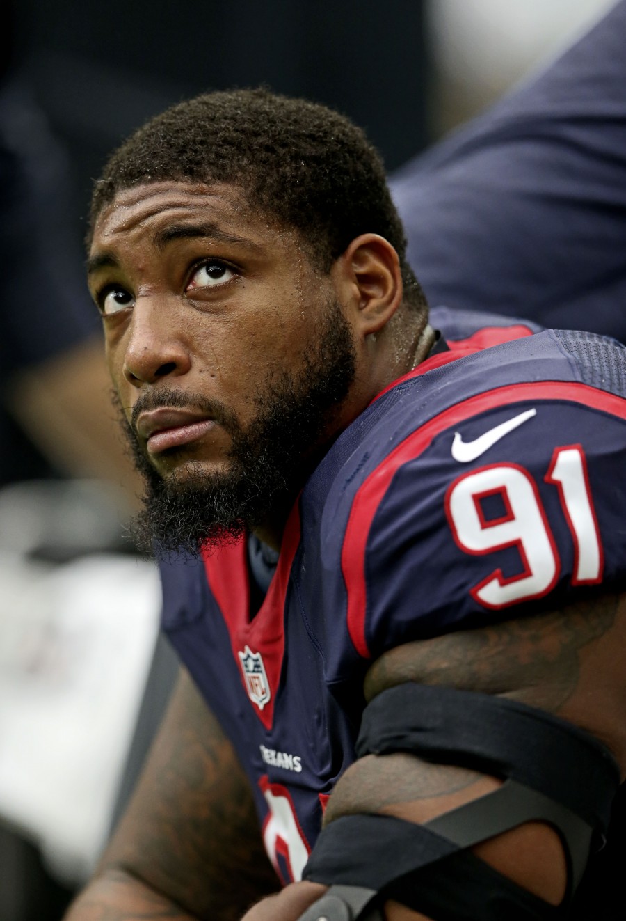 Jets Cut Devon Still