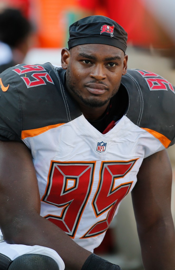 Titans Working Out DE Howard Jones