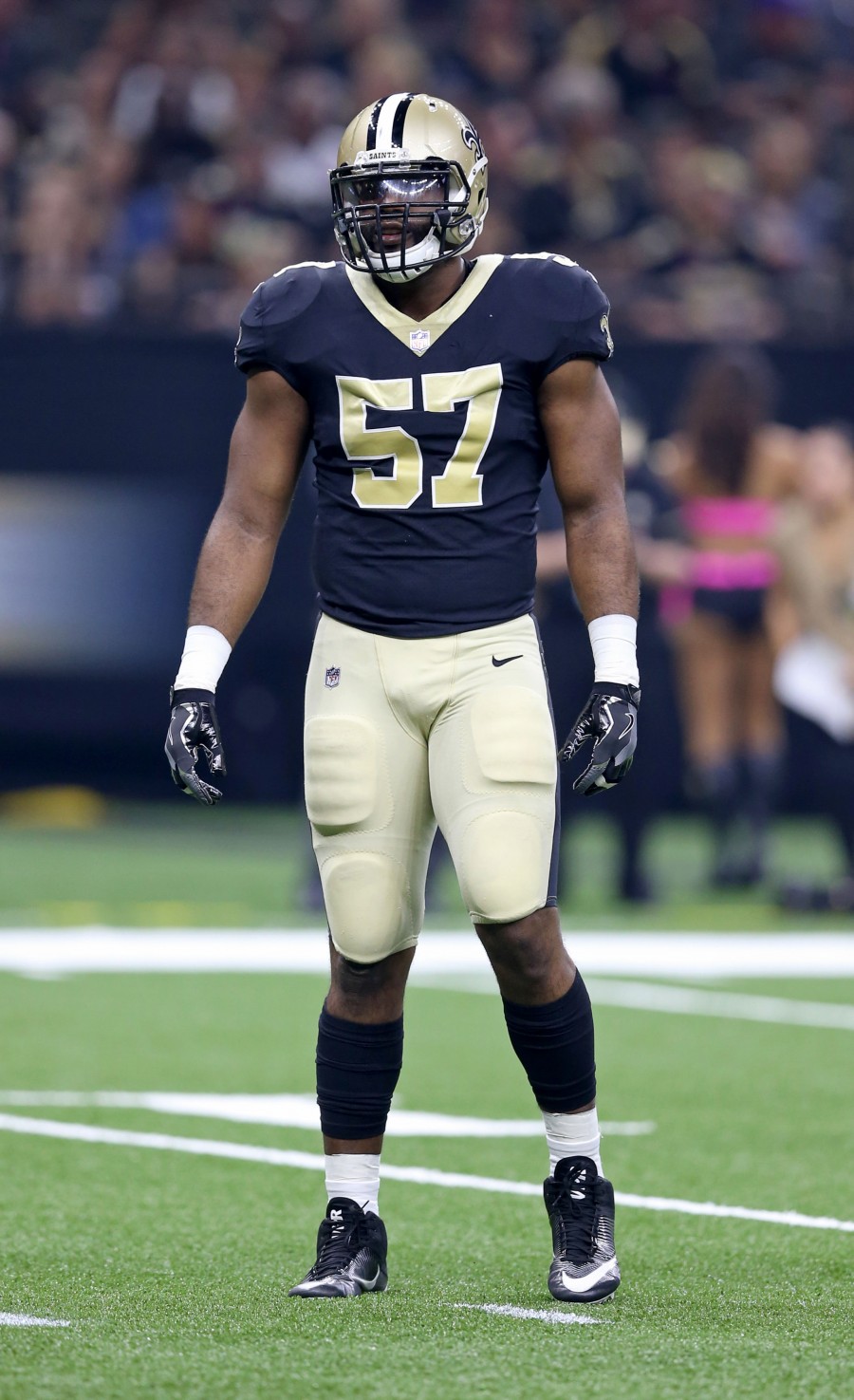 Chiefs To Sign DE Alex Okafor
