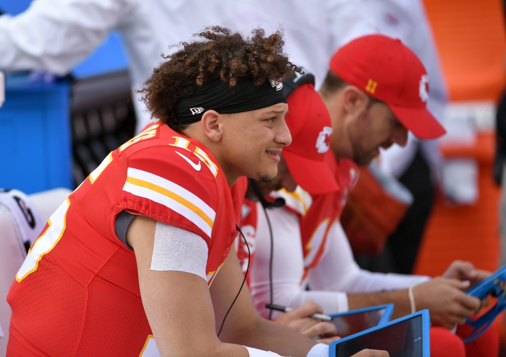 QB Notes: Chiefs, Mahomes, Taylor, Bills