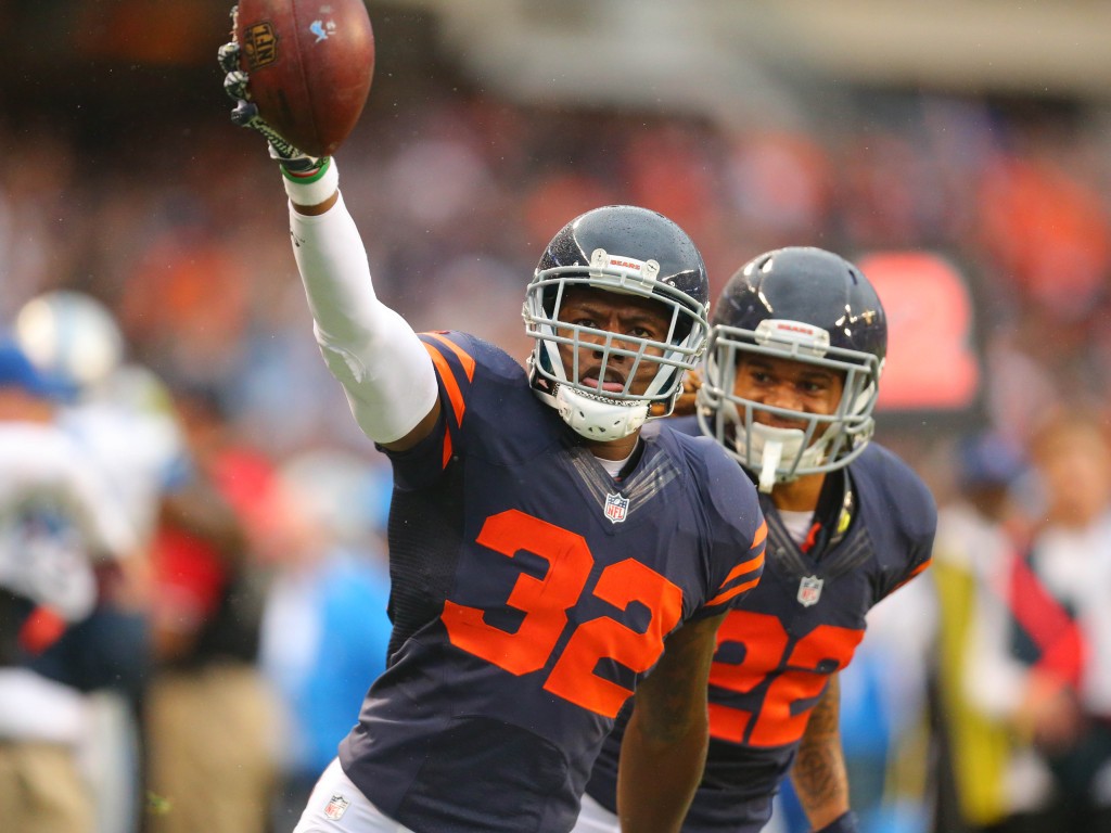 Eagles To Acquire DB Deiondre' Hall From Bears