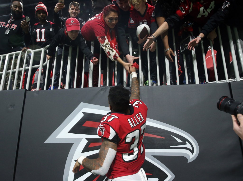 Falcons, Ricardo Allen Discussing Extension