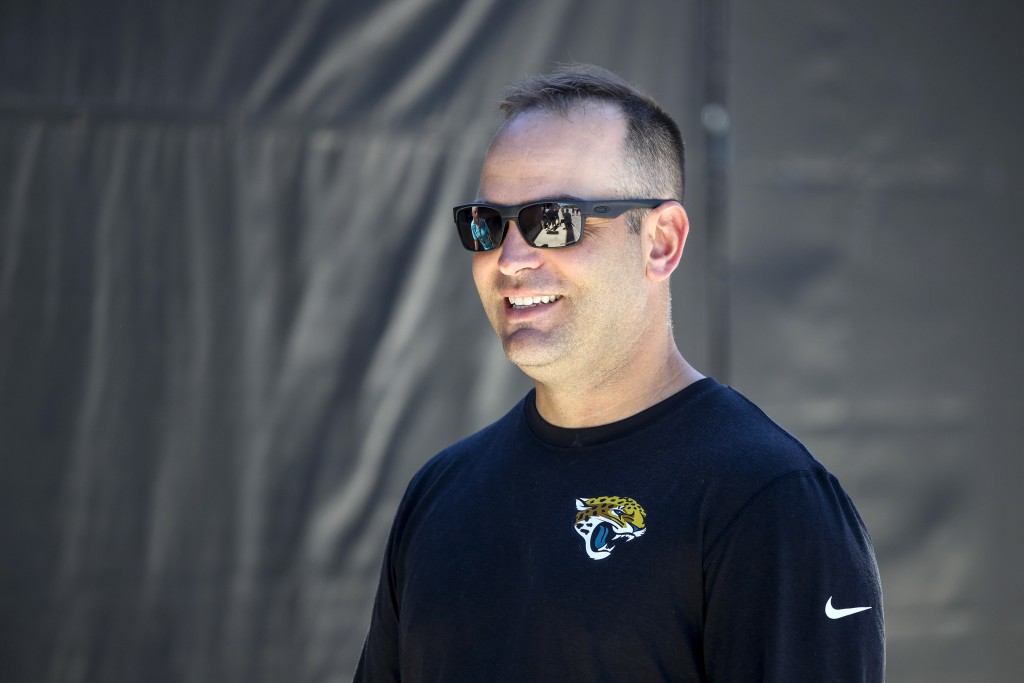 Jaguars Fire GM Dave Caldwell