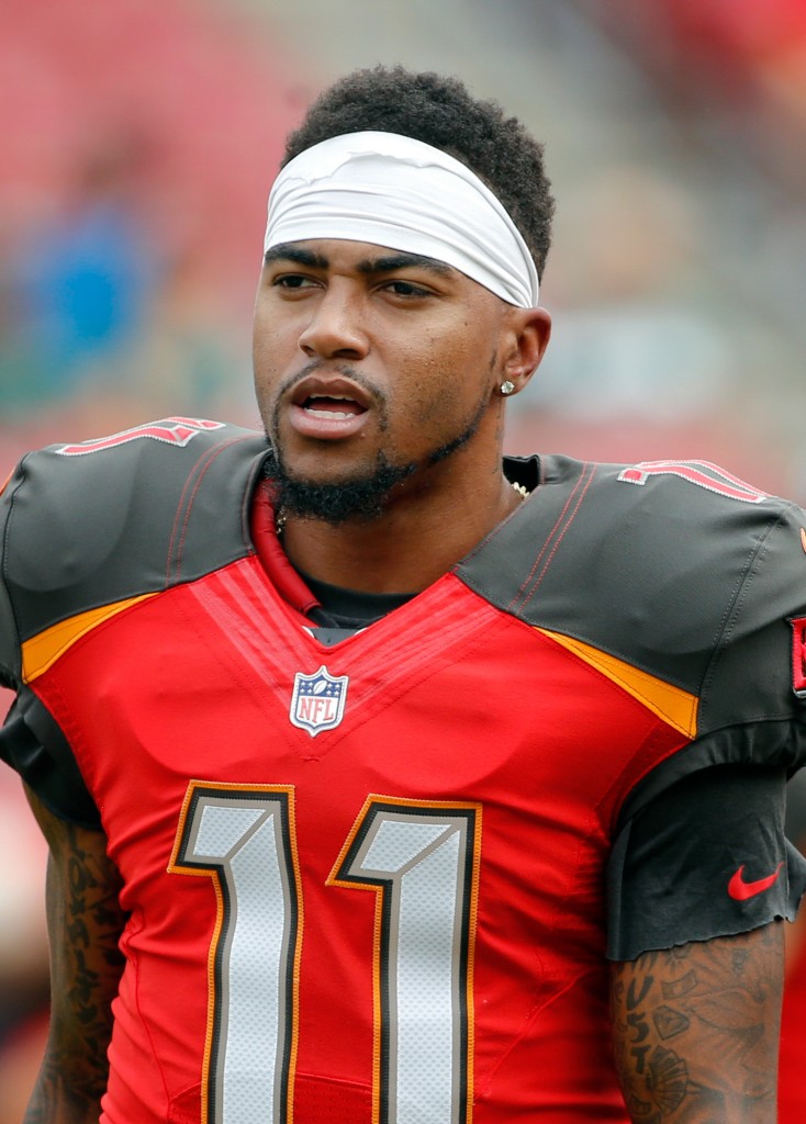 Buccaneers' DeSean Jackson Hires Agent
