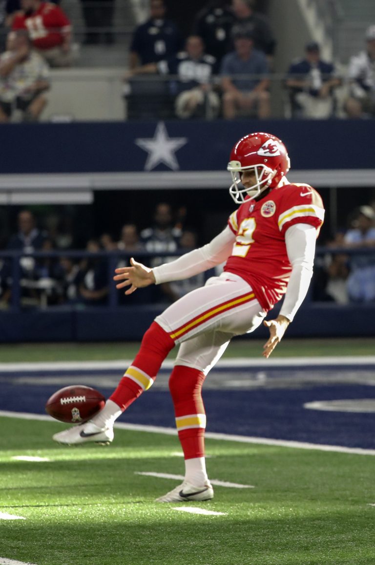 Chiefs To Bring Back P Dustin Colquitt