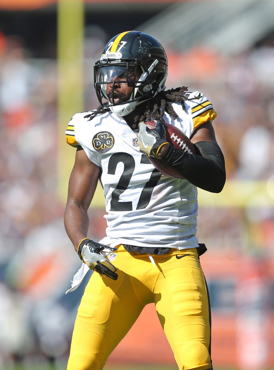 49ers, J.J. Wilcox In Talks