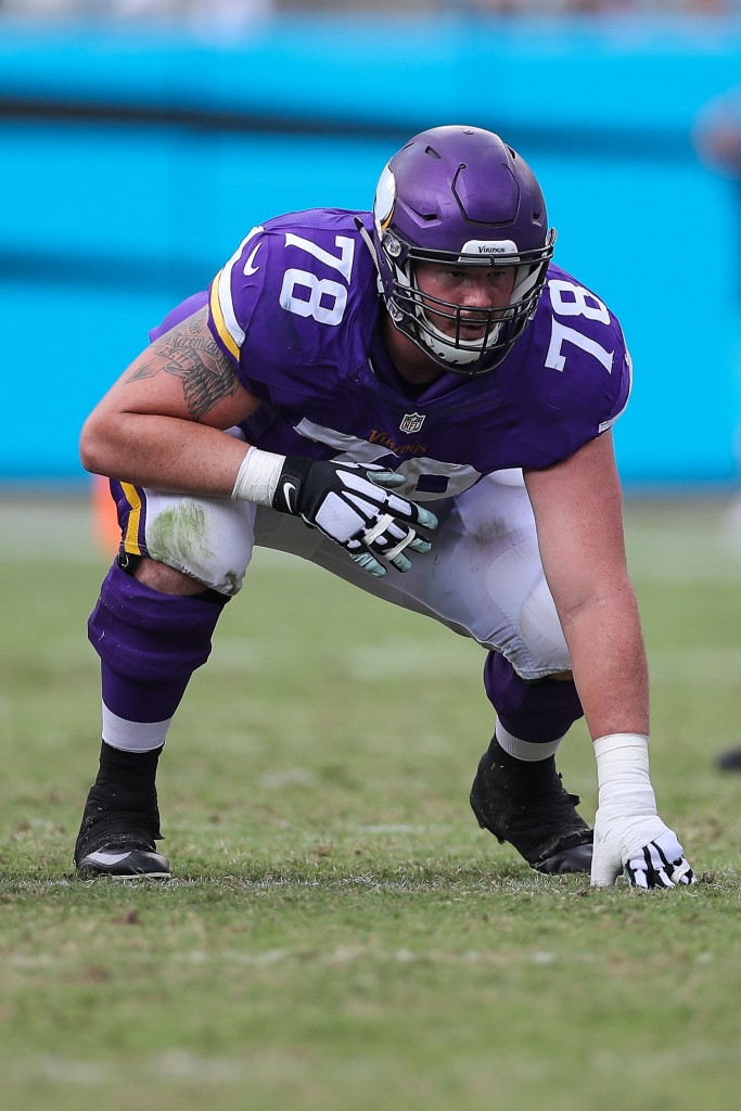 Bills Sign Jeremiah Sirles To Extension