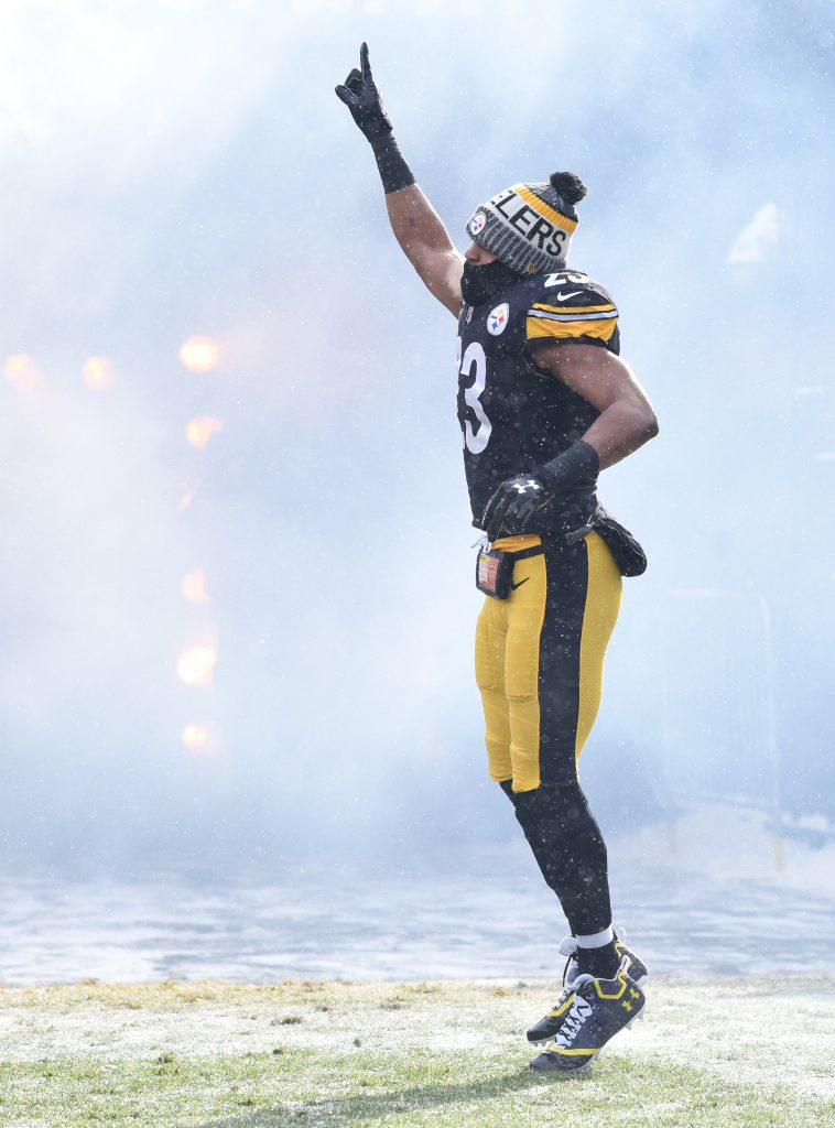 Titans To Meet With S Mike Mitchell