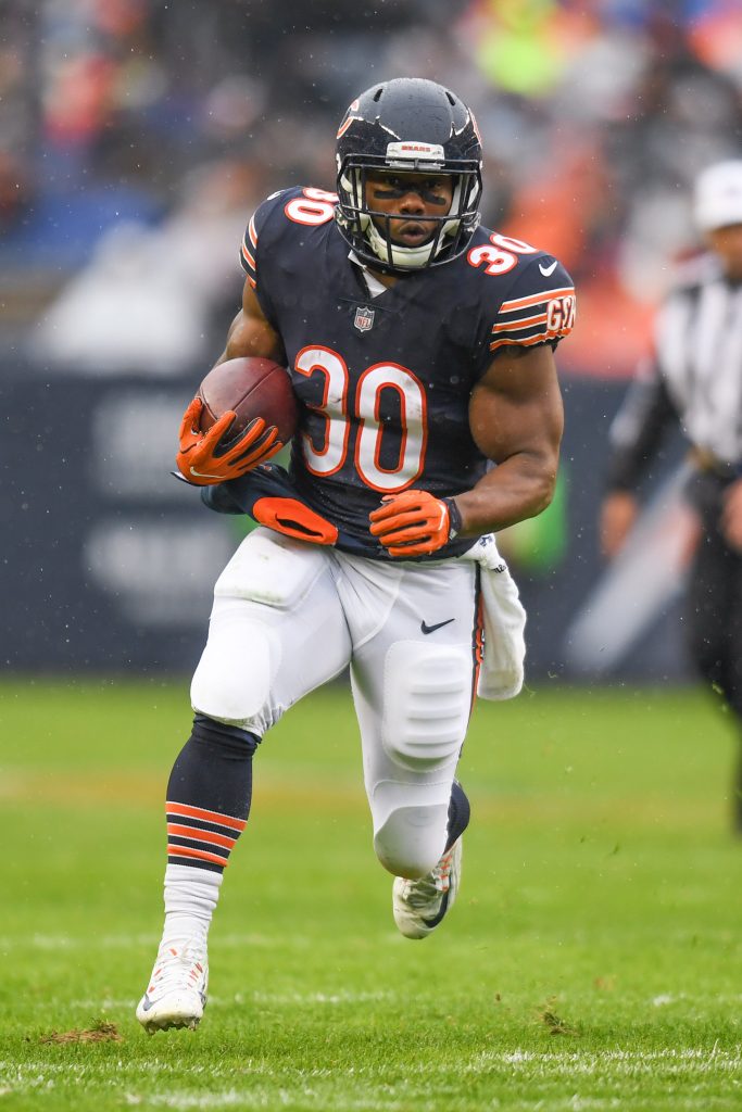 Jaguars Sign RB Benny Cunningham