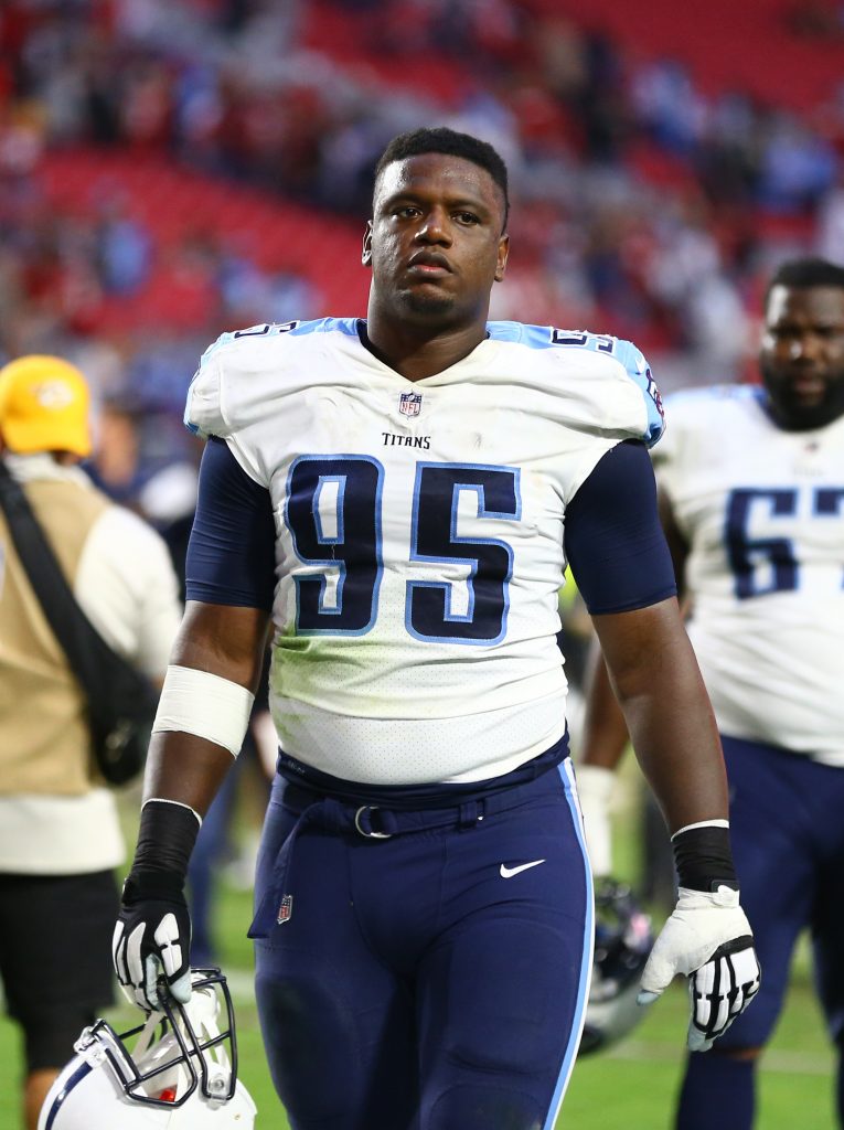 Titans Re-Sign DL David King