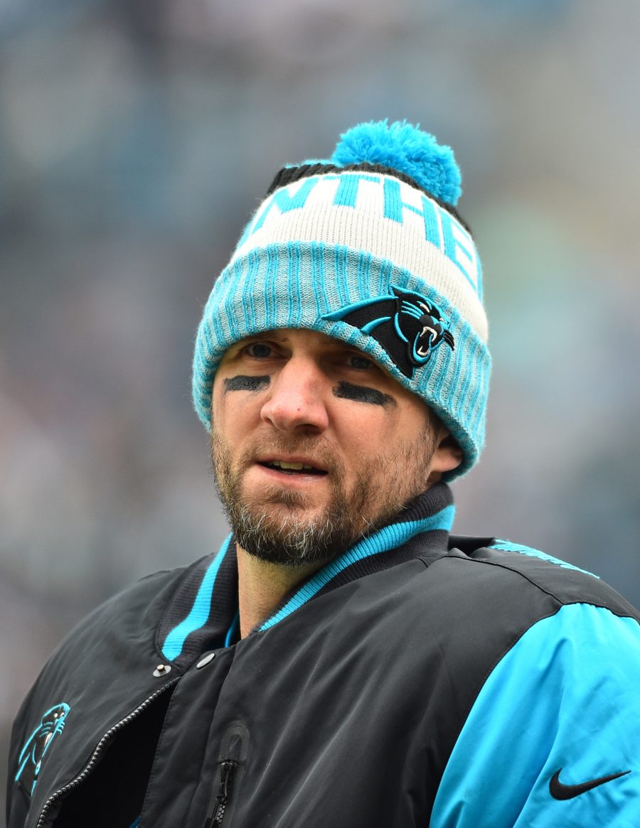 Derek Anderson Bids Farewell To Panthers