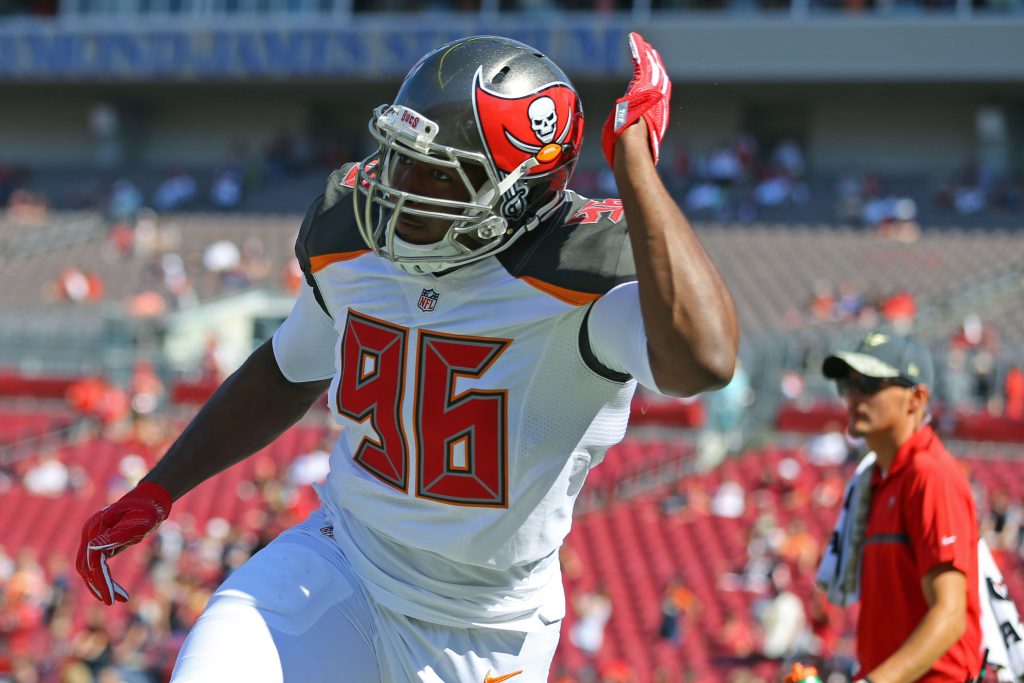 Bills To Meet With DE Ryan Russell