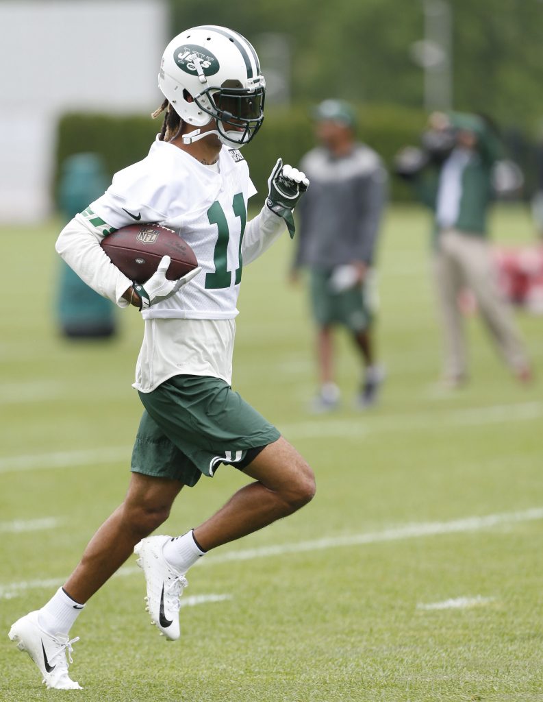 Jets To Tender Robby Anderson