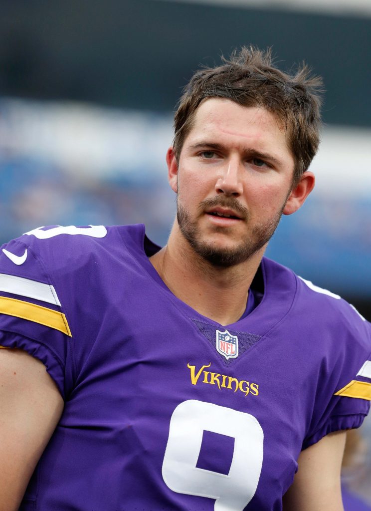 Taylor Symmank - Pro Football Rumors