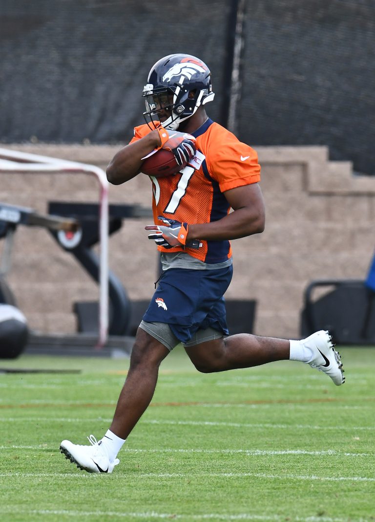 Broncos Sign Rookie RB Royce Freeman