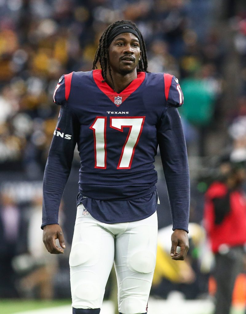 Patriots Work Out Cobi Hamilton