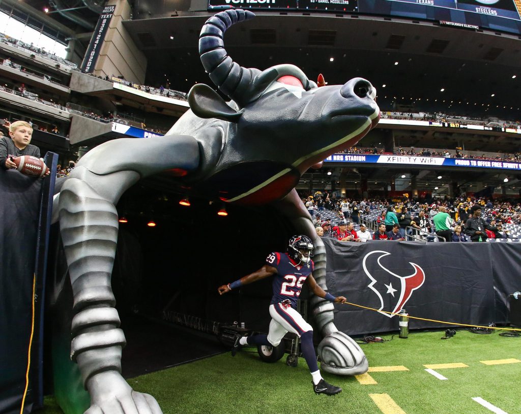 Texans' Andre Hal Cleared To Pract