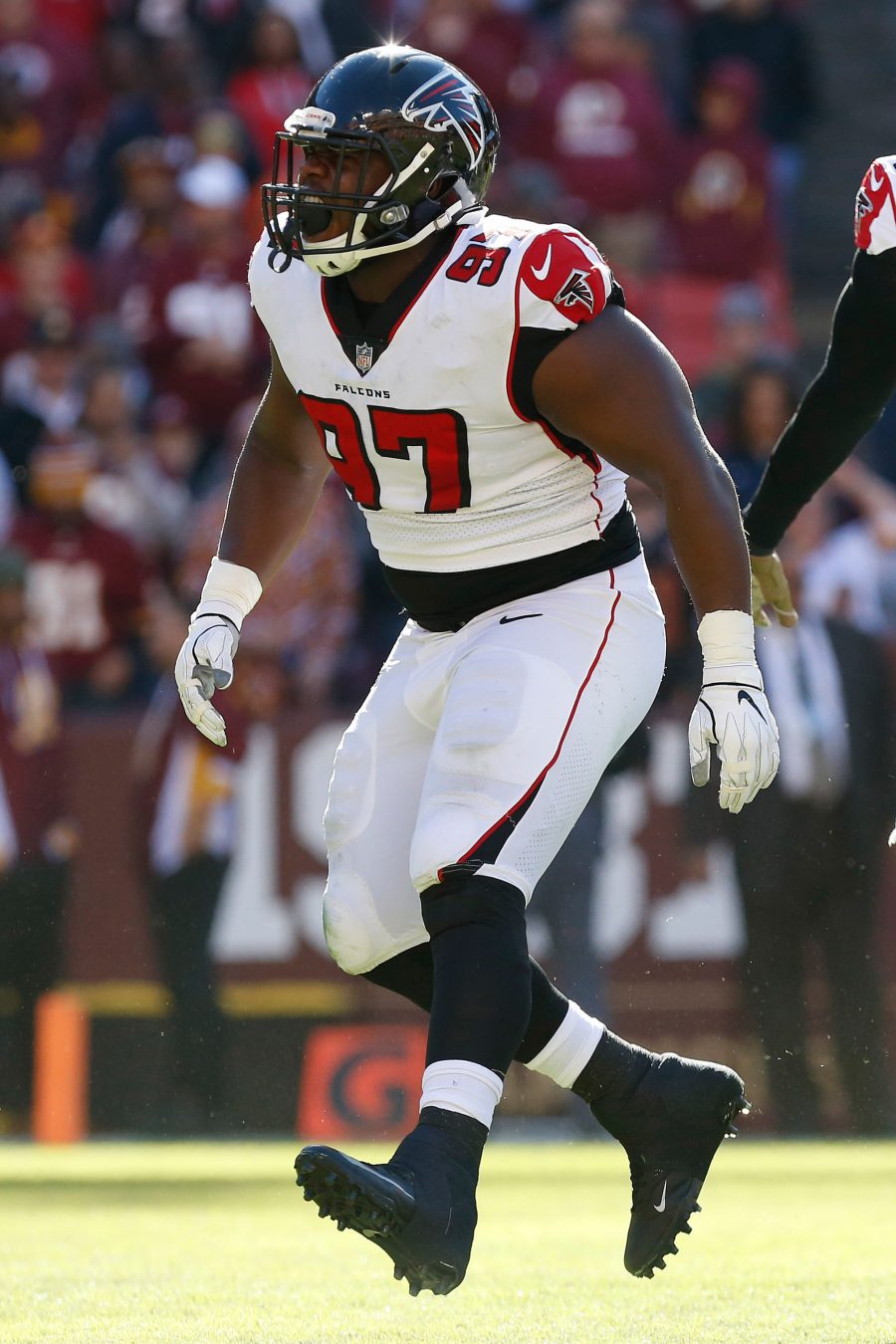 DT Grady Jarrett To Land With Bears