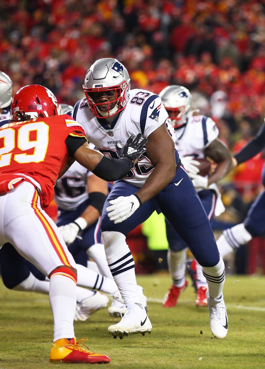 Four Teams Interested In Dwayne Allen