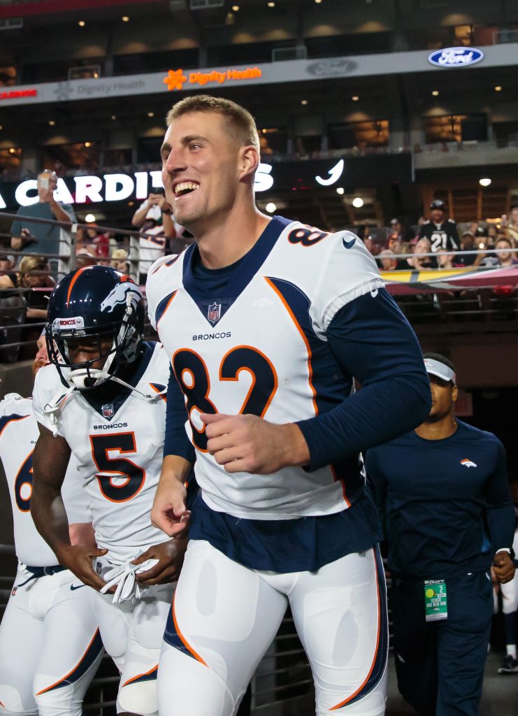 Broncos Re-Sign TE Jeff Heuerman